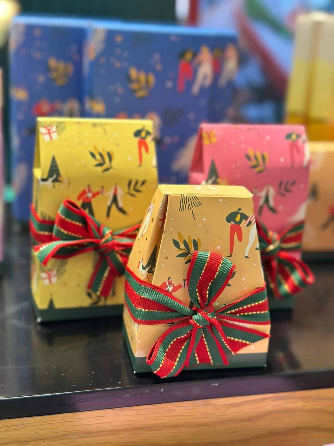 50 Easy Christmas Gift Wrapping Ideas