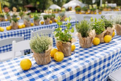 27 Fresh and Fun Lemon Table Decor Ideas