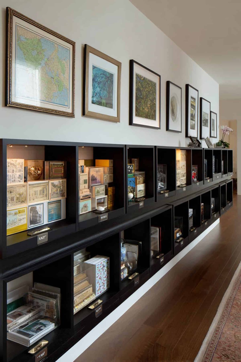 26 Ways to Display Travel Souvenirs at Home